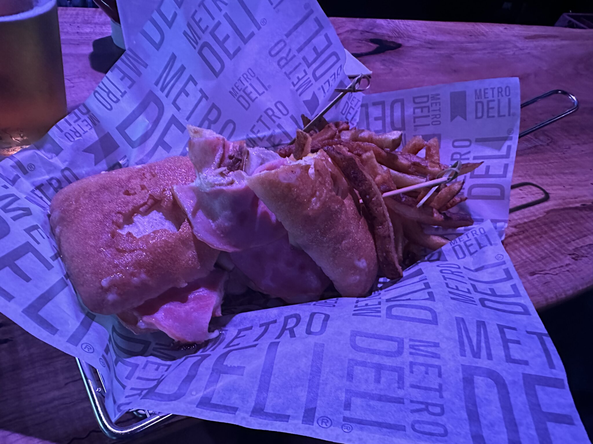 It’s still my turn to take pictures of food at a bar @Ducky | Food & Drink