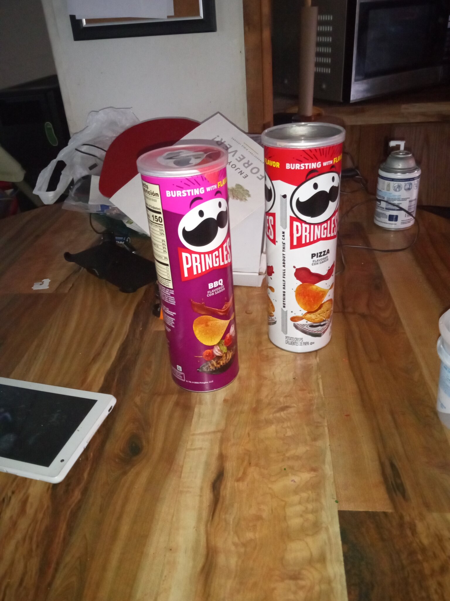 What is something you use an empty pringles container for | Food & Drink