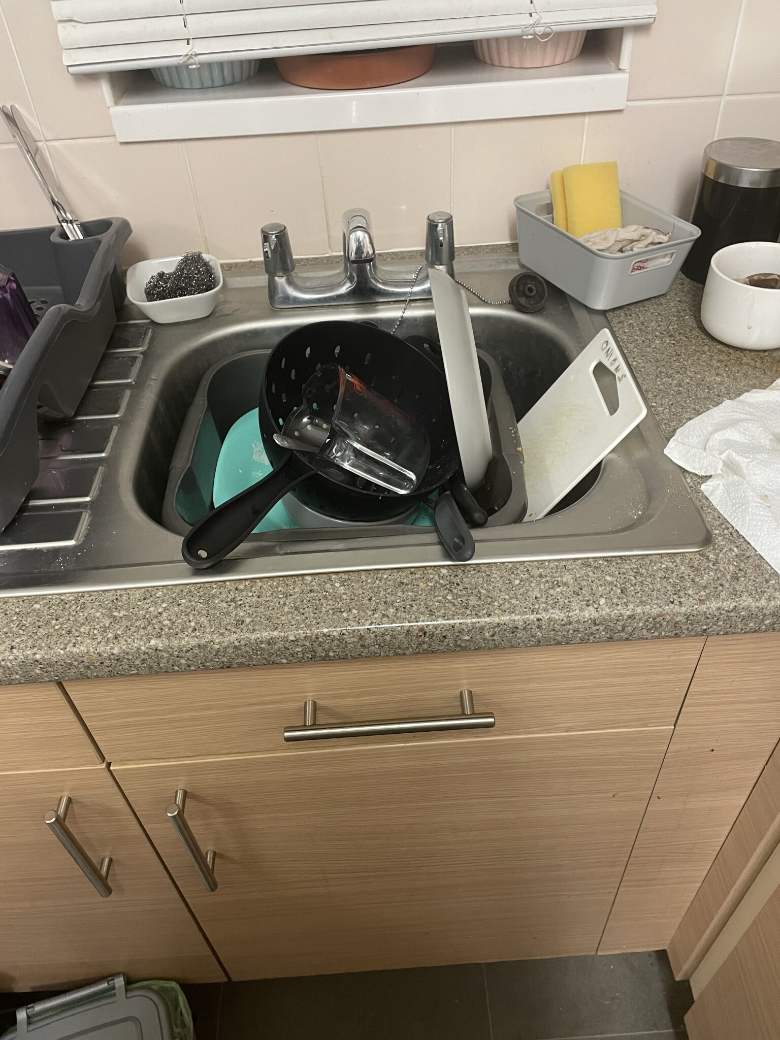 Doing the washing up That’s the deal in my house, My wife cooks, I do ...