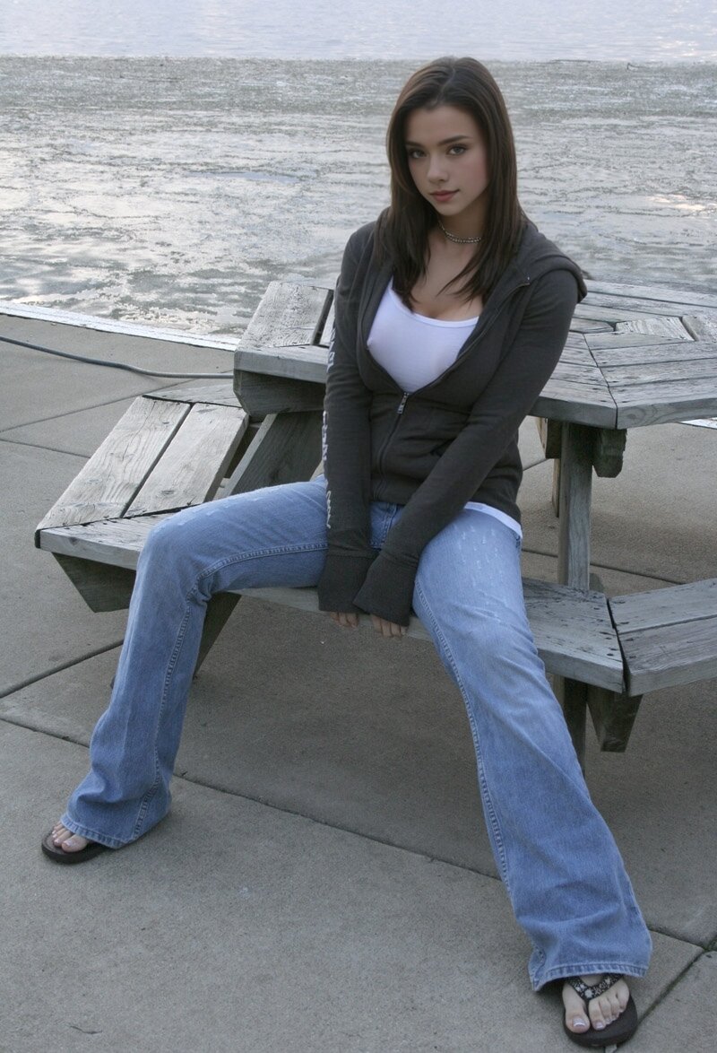 lauranne | SimilarWorlds