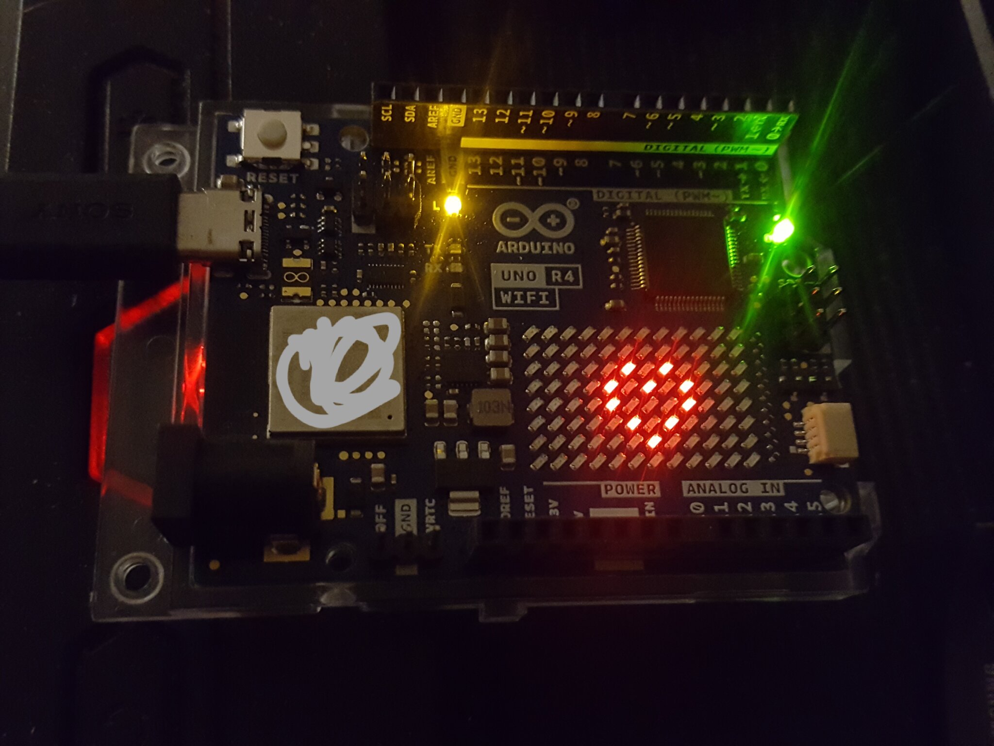 I just got my arduino R4, I didn't know how smol it would be 🥹 so cute | Automation