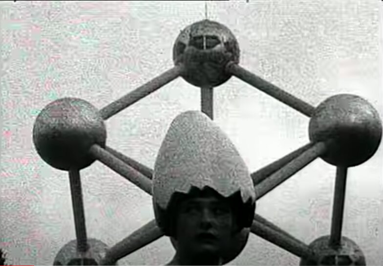 What's the name of this monument/structure? | Photography