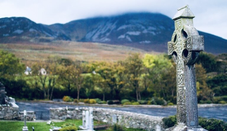 Memories of memories… Gloshpatrick Cemetery Murrisk, Mayo One waning ...