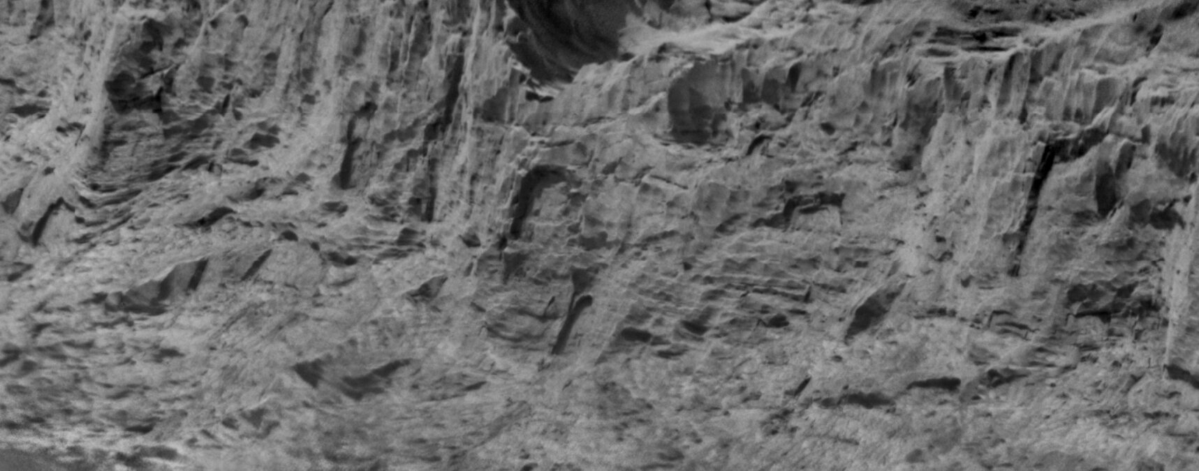 Very interesting column like formations in Mars rocky Mountains ! A ...