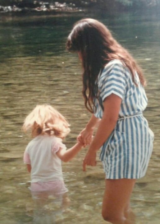 lmao aside from the color miraculously morphing to an octogenarian blue ...