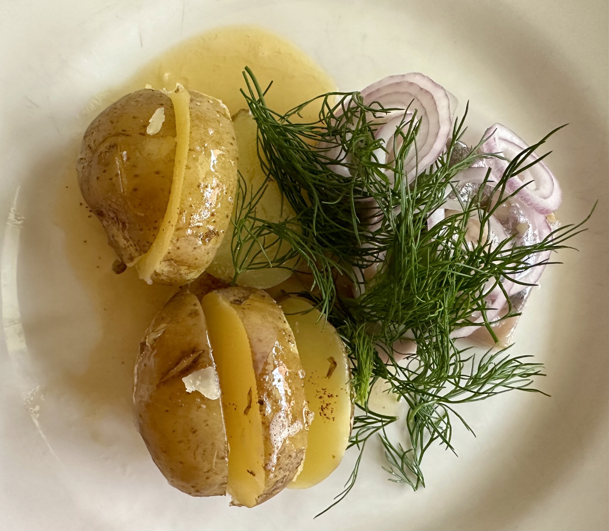 Midsommarmat part 1: sill with new potatoes, brown butter, dill and ...