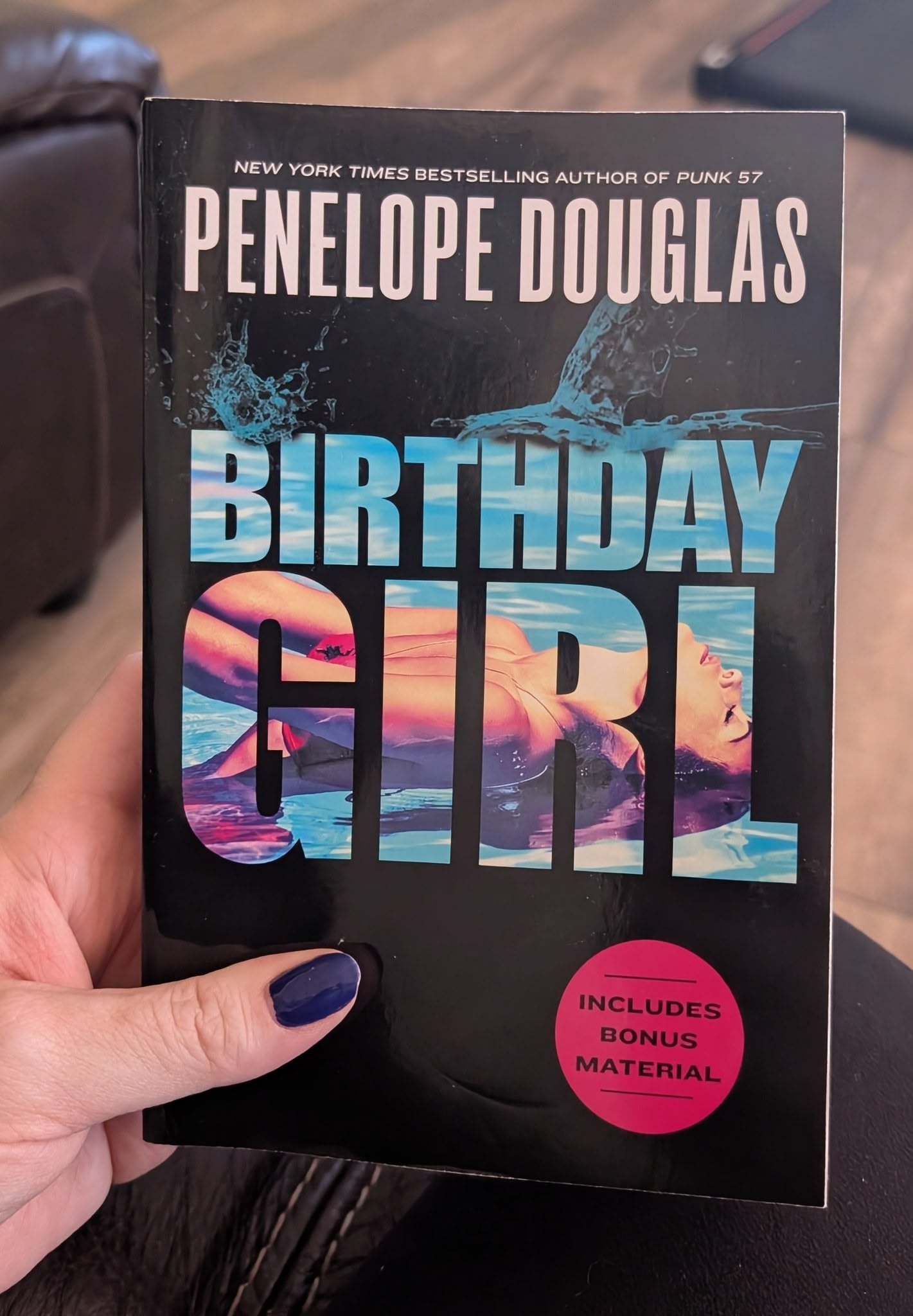 Two new books to make me 💦 at work 😂 | Books & Reading